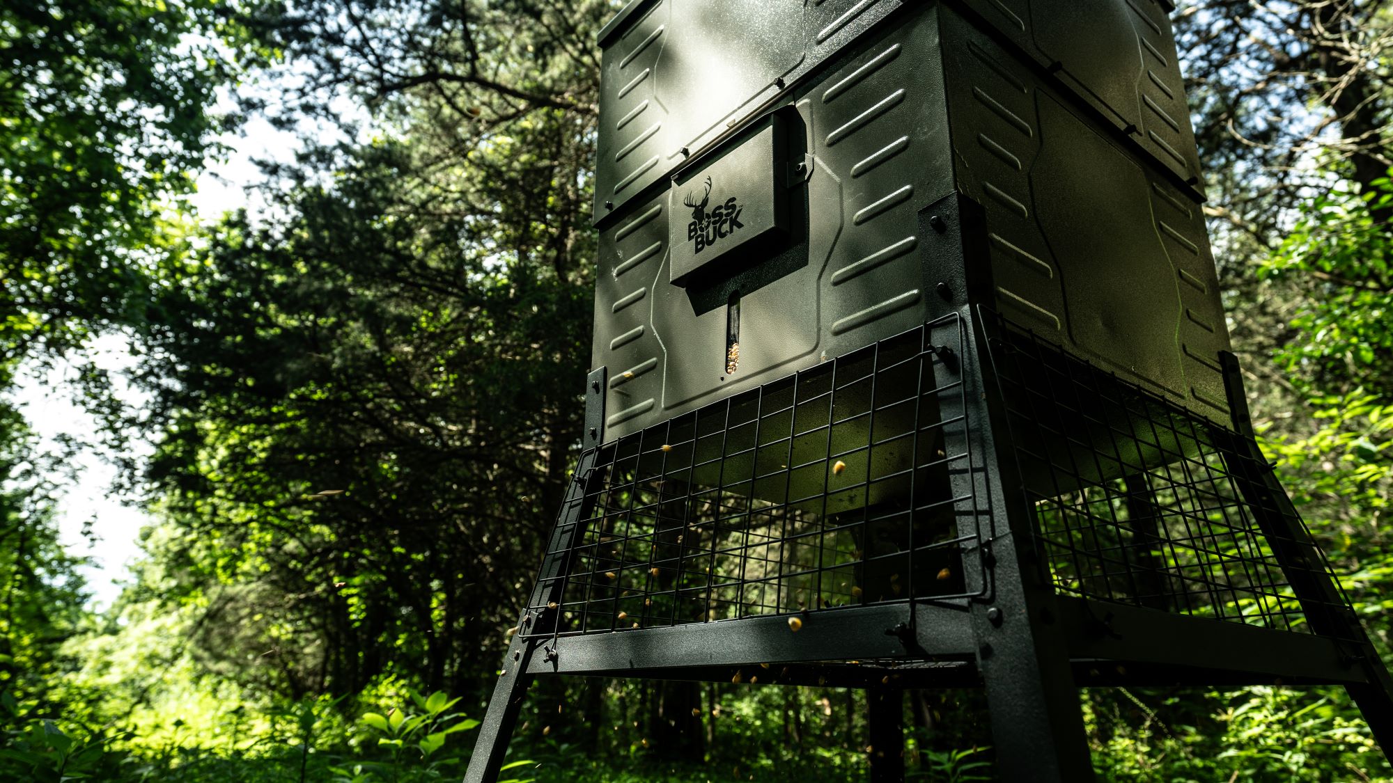 300lb STAND & FILL SLED FEEDER W/ DIVERTER PLATE & SOLAR PANEL - Boss Buck